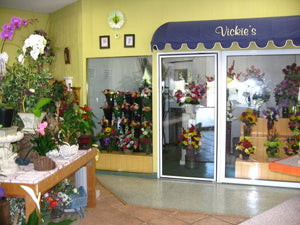 Cypress Florist | Same Day Flower Delivery by Vickie's Flowers